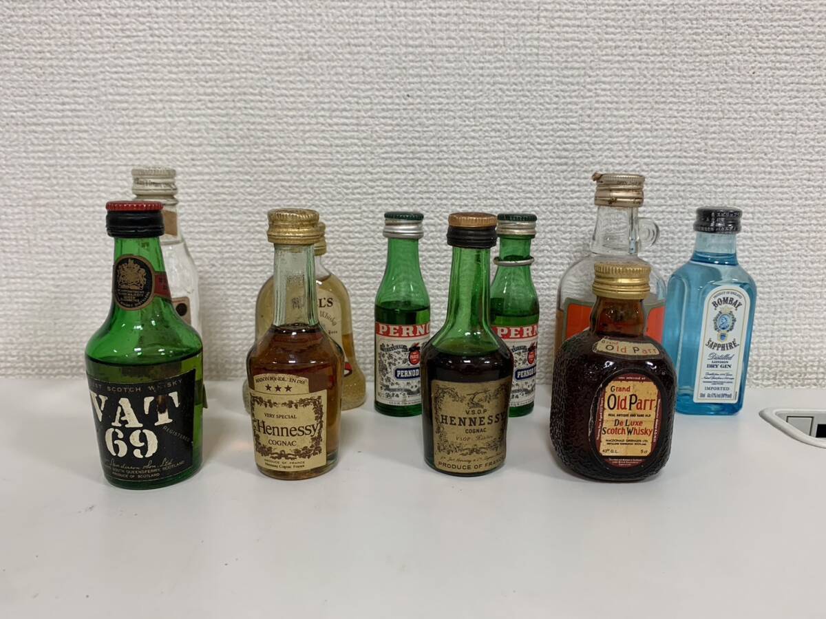 F-0903.1-263 1円 お酒ミニボトルおまとめ 計10点 洋酒 ヘネシー オールド パー バカルディ 未開栓 開栓あり 長期保管品(セット、詰め合わせ)｜売買されたオークション情報 ...