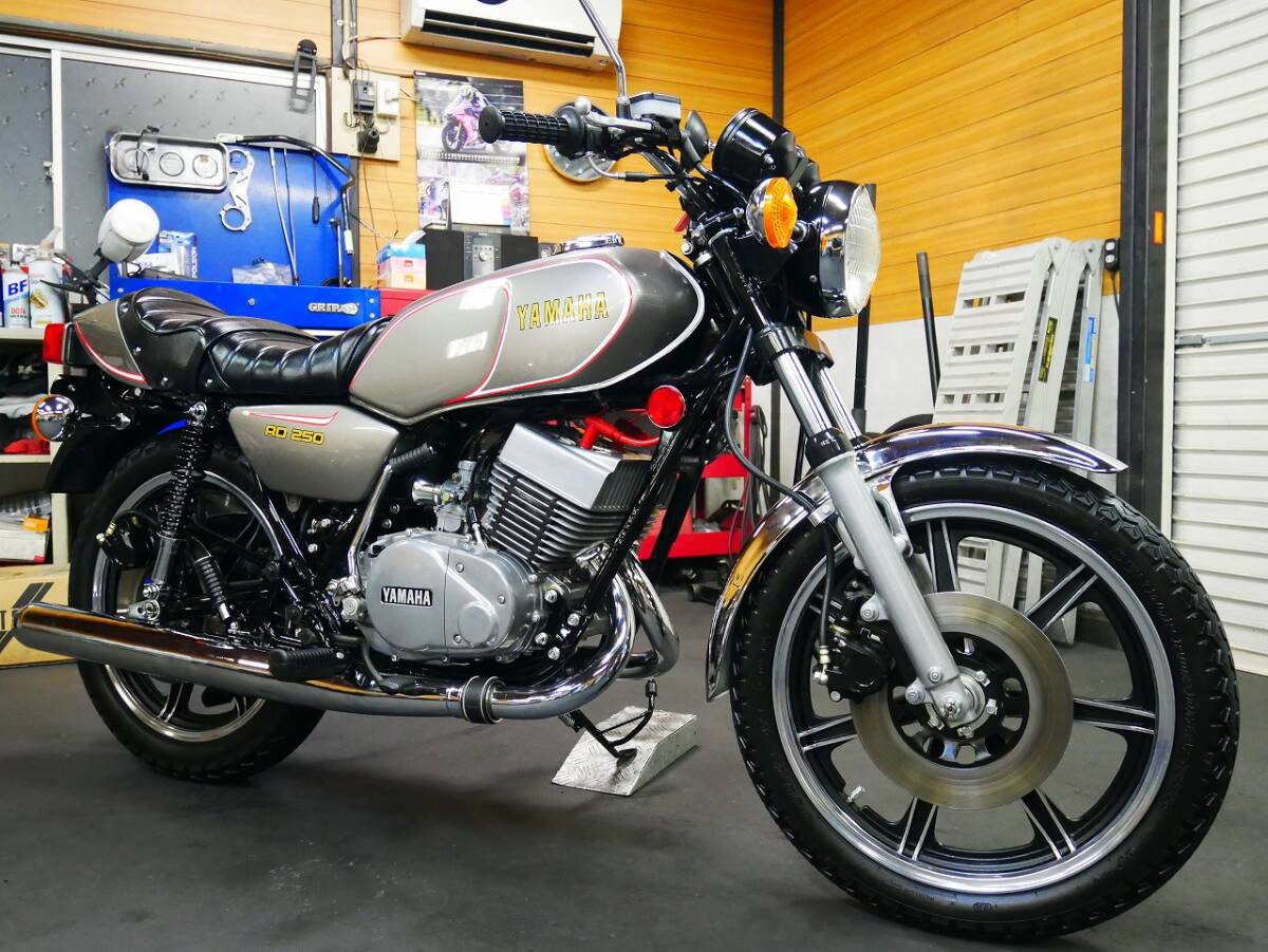 Yahoo!オークション - 希少超極上車 YAMAHA RD250 1A4-201～ 1979年モ...