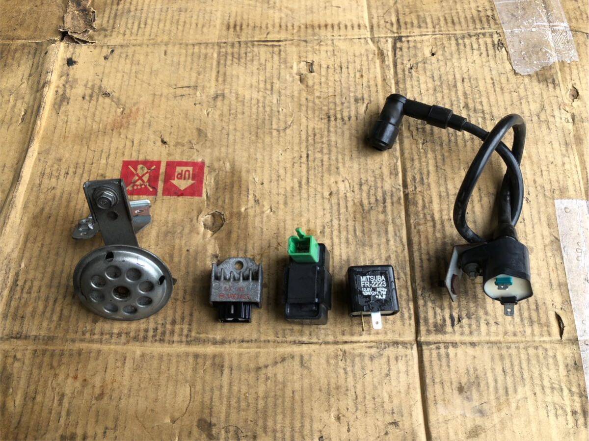 55570 ホンダ プレスカブ AA01 1611番台〜 点火OK CDI レギュレーター イグニッションコイル ウインカー ホーン CI-08A(ホンダ用)｜売買されたオークション情報 ...