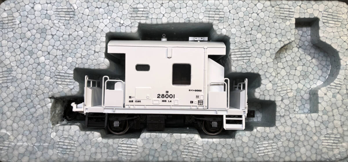 Yahoo!オークション - JR九州 ヨ28001（電源車）「登場時白色塗装」KAT...