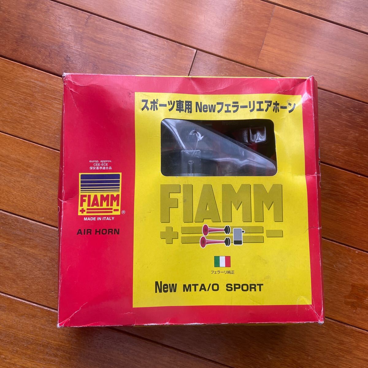 Yahoo!オークション - FIAMM フェラーリエアホーン セット送料無料