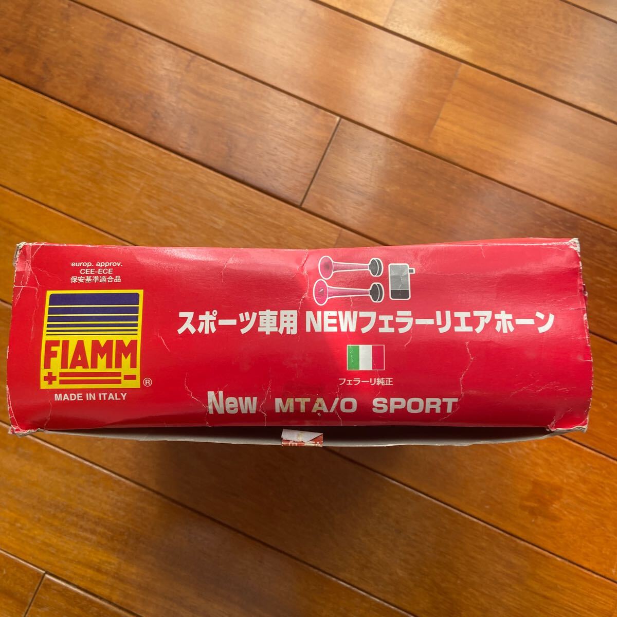 Yahoo!オークション - FIAMM フェラーリエアホーン セット送料無料