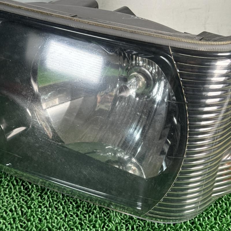 Yahoo!オークション - U62T【ヘッドライト/ランプ ハロゲン 左右セット...