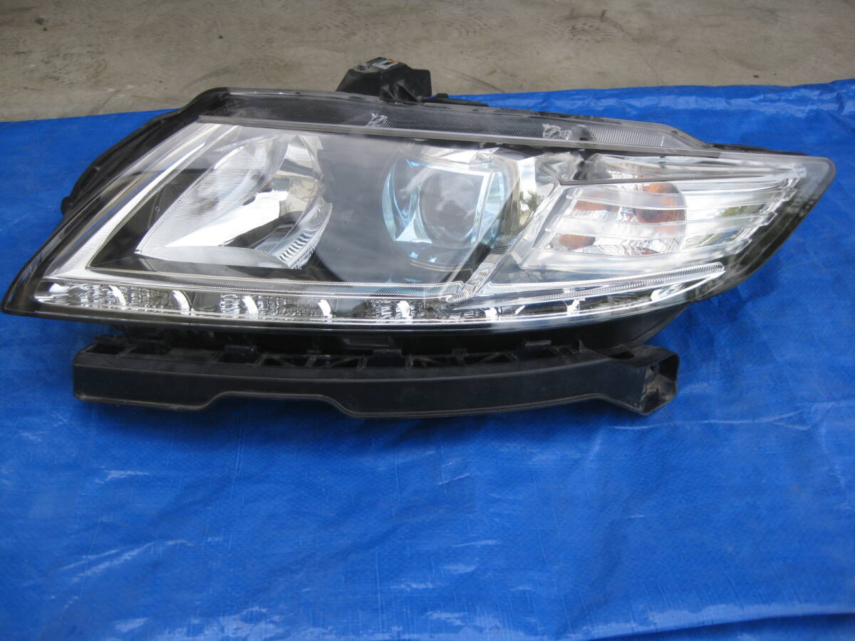 Yahoo!オークション - CR-Z CRZ ホンダ 純正 ZF HIDヘッドライト 右 ア...