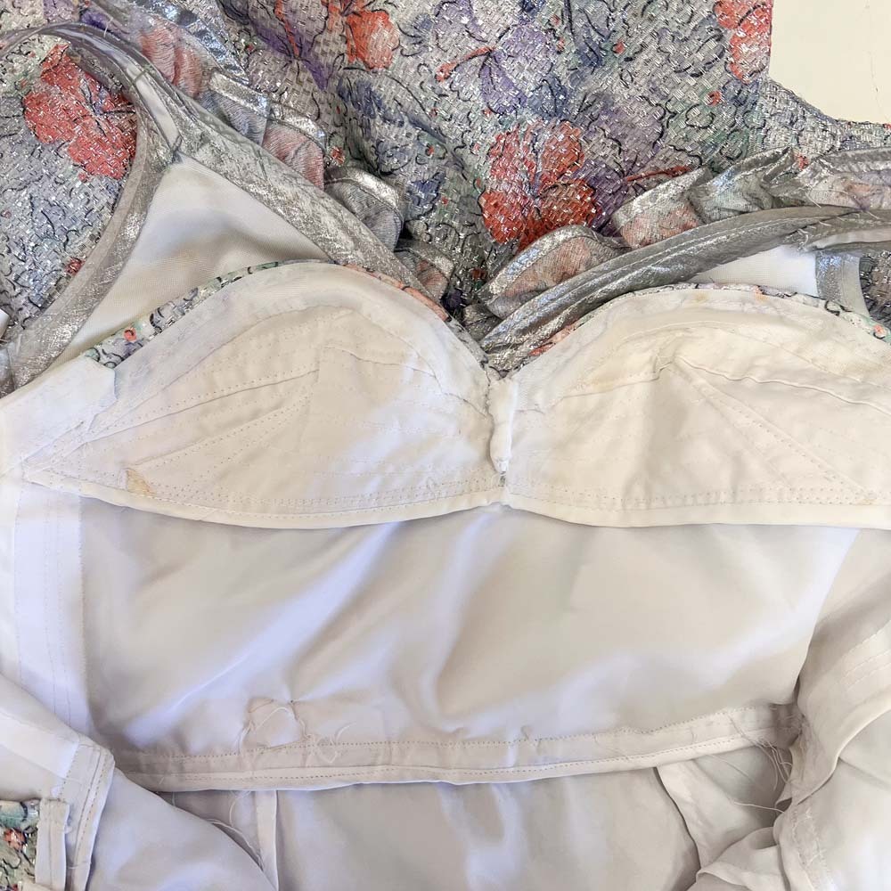 Yahoo!オークション - パーティードレス 中古 ロング丈 シルバー 紫・...