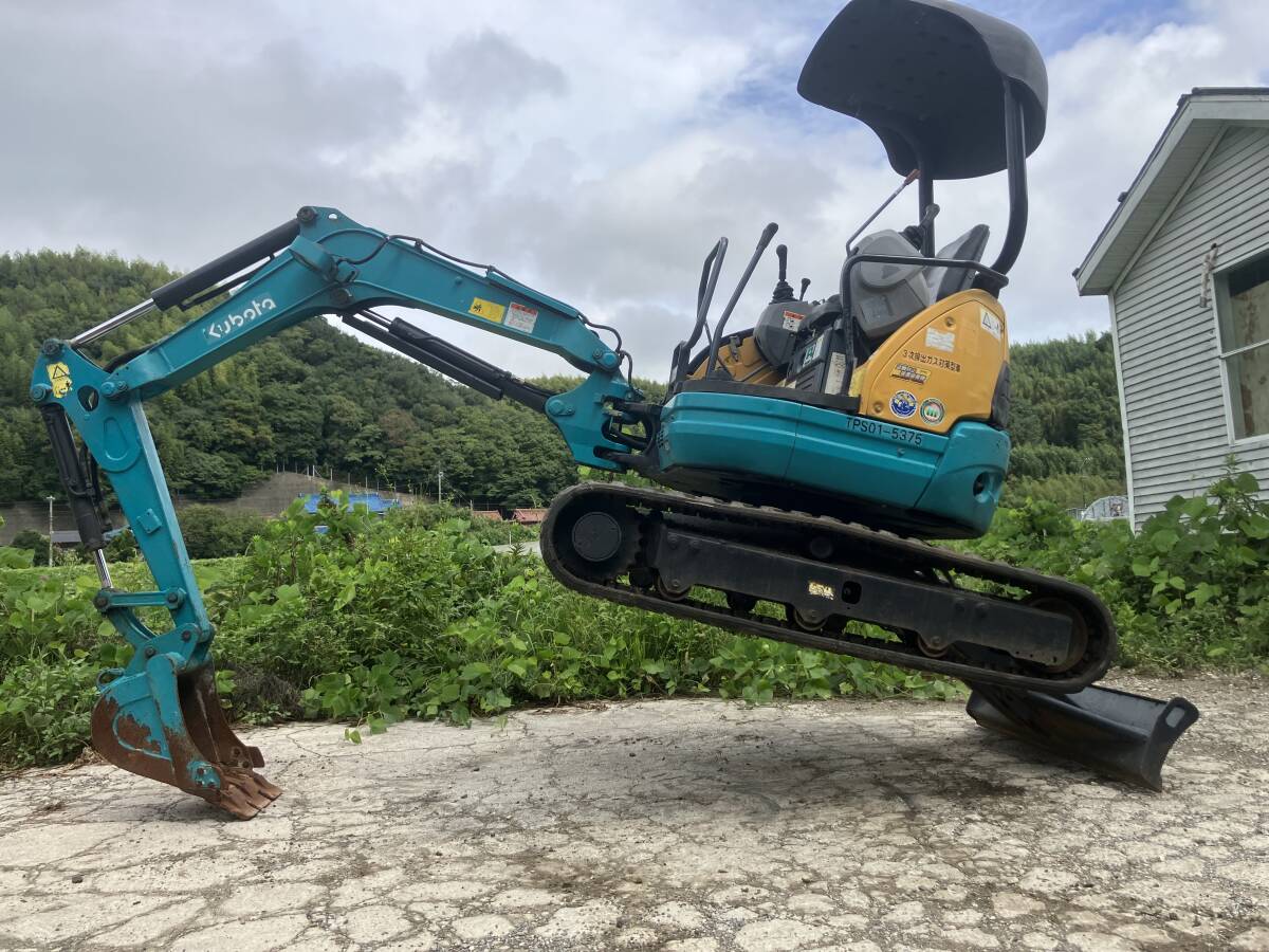 Yahoo!オークション - クボタ U20-3S 2013年式 1645時間 4wey マルチ ...