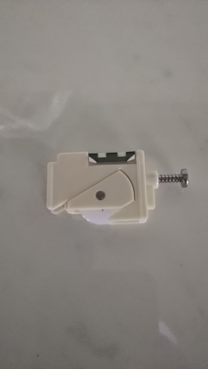 Yahoo!オークション - LIXIL TOSTEM トステム 網戸戸車 AZWS617 1セッ...