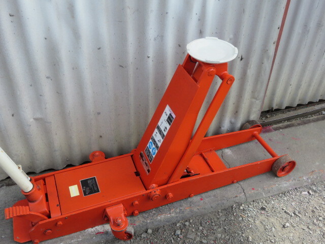 Yahoo!オークション - 低床型2トンジャッキ バンザイM-200L 引き上げ...