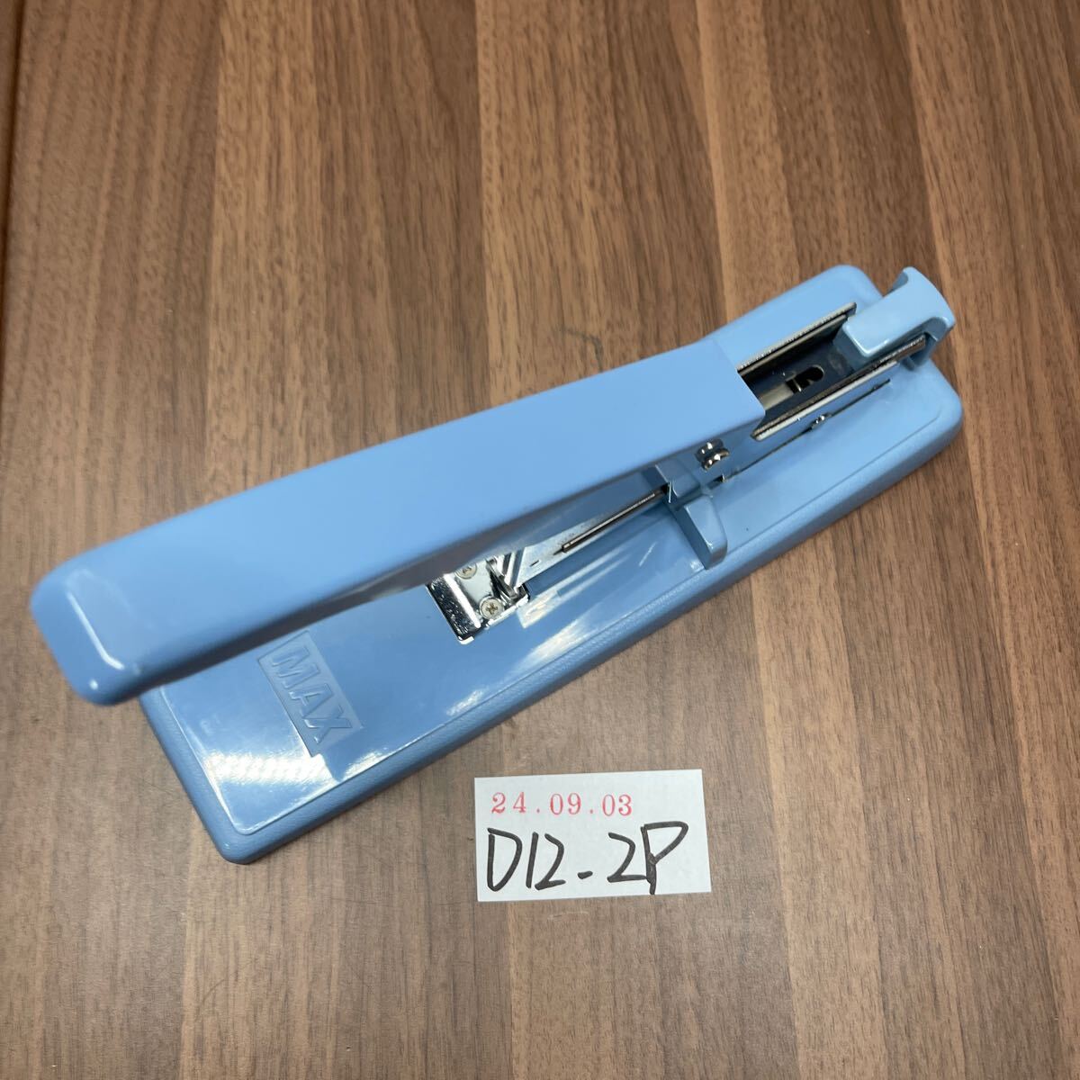 Yahoo!オークション - 「D12_2P」大型ホッチキス MAX HD-30 重さ750g ...