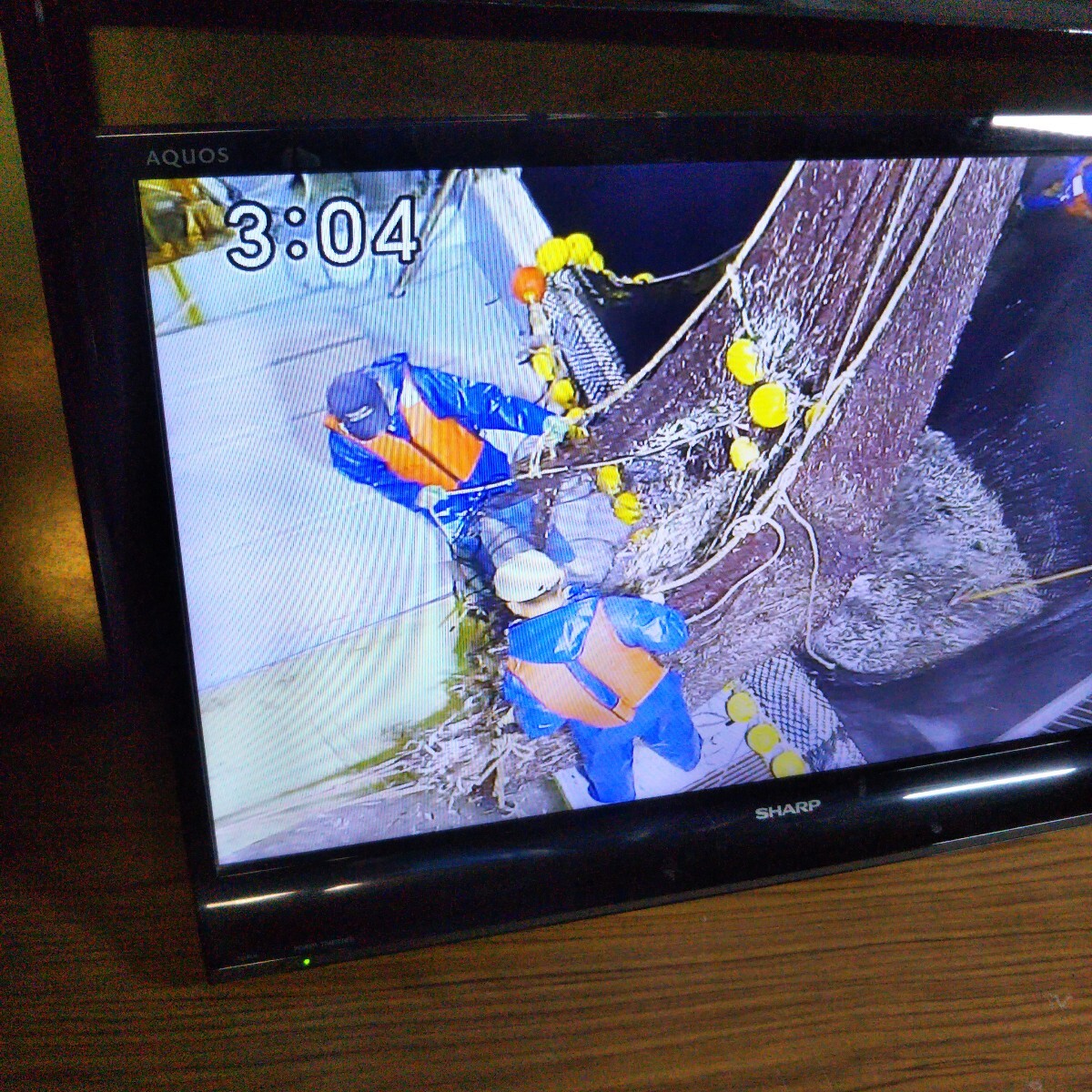 Yahoo!オークション - 送料無料(A1531)SHARP シャープ 液晶テレビ 32型...