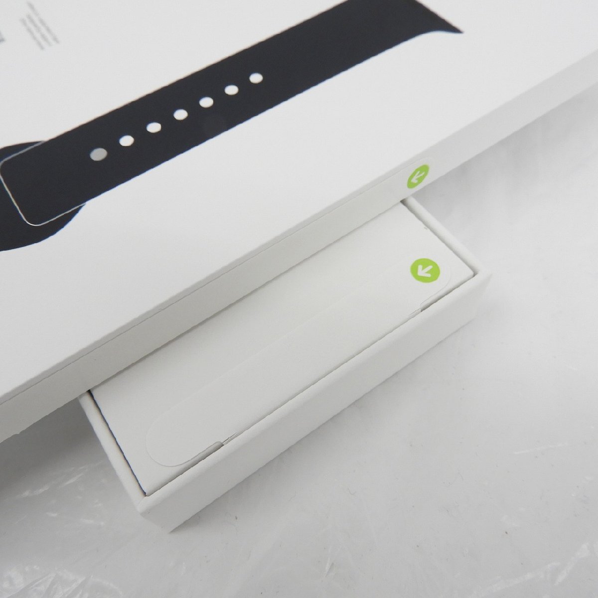 Yahoo!オークション - 【未開封/未使用品】Apple Watch Series9 GPSモ...