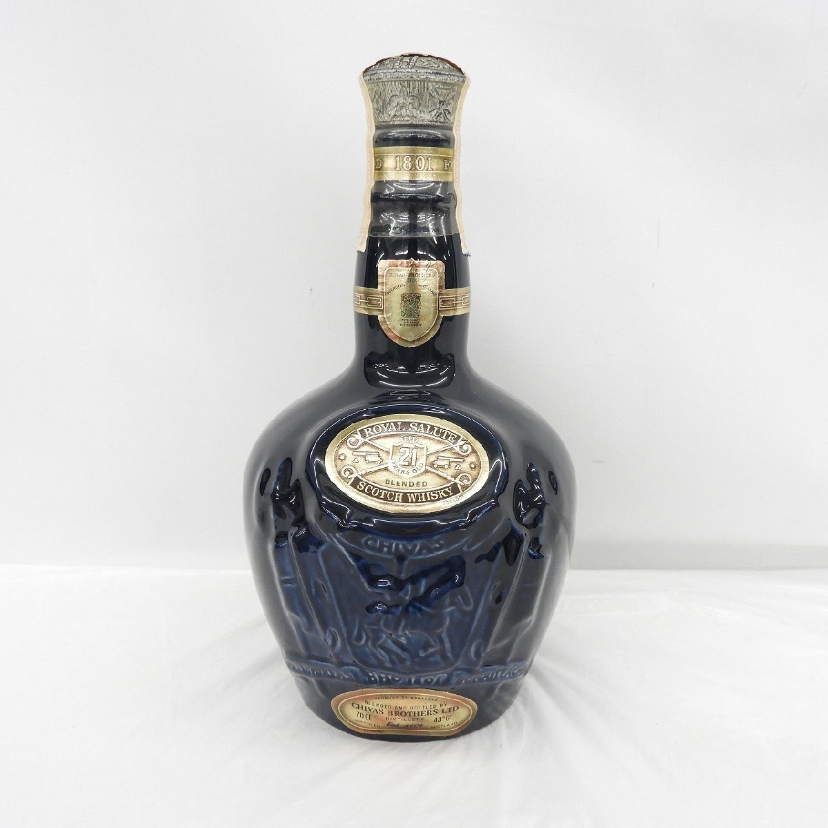 1円 未開栓 ROYAL SALUTE ロイヤルサルート 21年 青 陶器ボトル ウイスキー 700ml 40％ 1299g 11667800 0915(スコッチ)｜売買されたオークション情報 ...