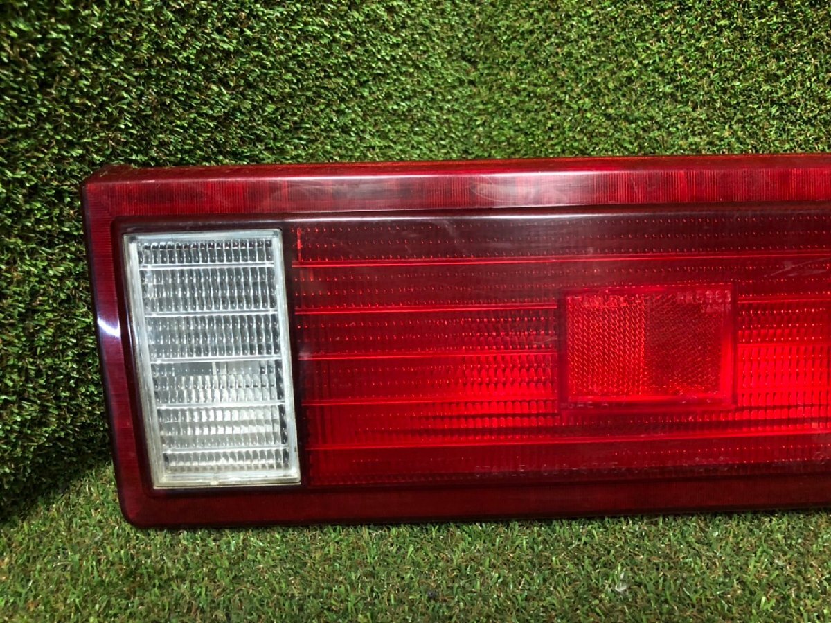 Yahoo!オークション - 【N138】三菱 エテルナ シグマ 右テールランプ ...