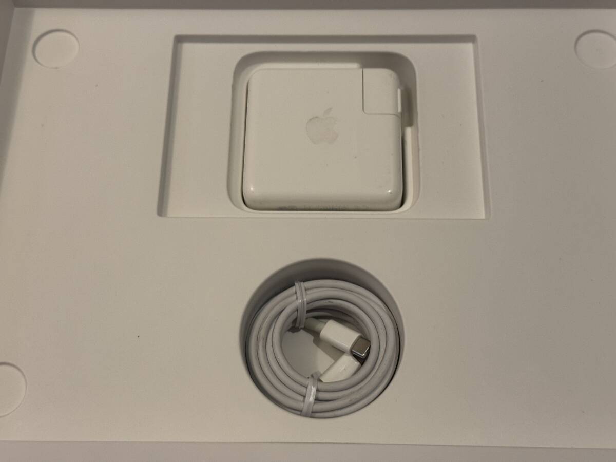 Apple MacBook Pro 13インチ M1/8GB/256GB|Yahoo!フリマ(旧 Apple MacBook Pro 13インチ M1/8GB/256GB|Yahoo!フリマ(旧
