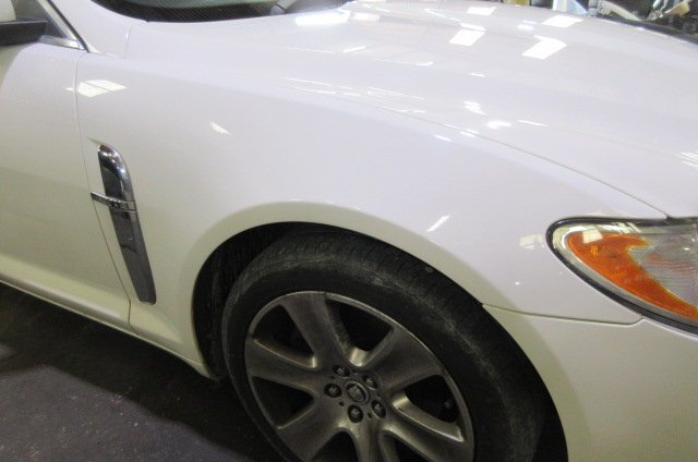 Yahoo!オークション - 2009年 ジャガー XF X250 CBA-J05FA 右フェンダ...