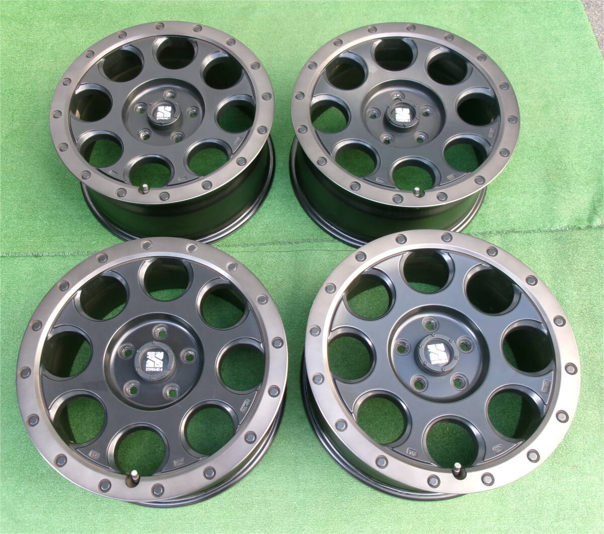 Yahoo!オークション - 美品 MLJ XTREME-J XJ03 18×8J INSET50 5H PCD...