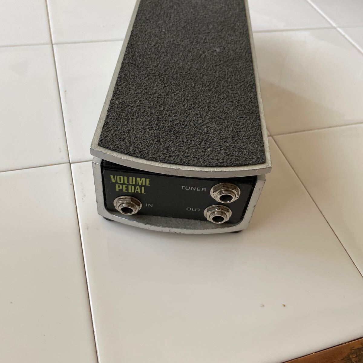 アーニーボール ERNIE BALL ボリュームペダル VOLUME PEDAL VP JR ジャンク(ボリュームペダル)｜売買されたオークション情報、yahooの商品情報をアーカイブ公開 ...