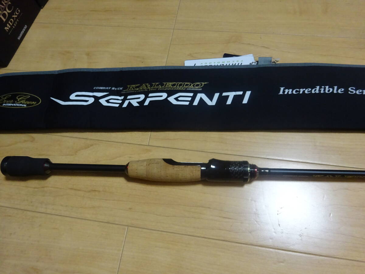 Yahoo!オークション - 極美品 エバーグリーン カレイド セルペンティイ...