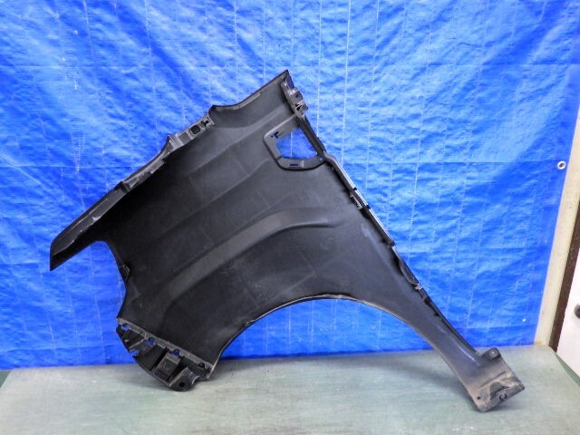 Yahoo!オークション - F105 ウェイク LA700S LA710S 右フェンダー 5381...