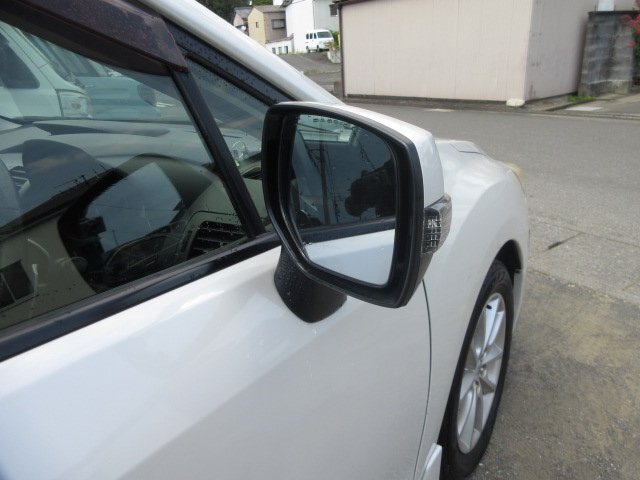 Yahoo!オークション - 5223 【ドアミラー 右 37J】インプレッサ スポー...