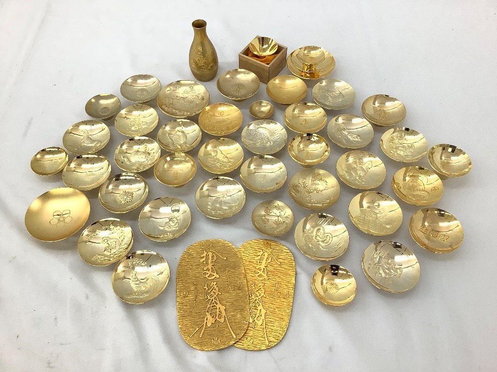 Yahoo!オークション - 金杯 まとめ/24KGP/金メッキ/酒器 大判 レプリカ...