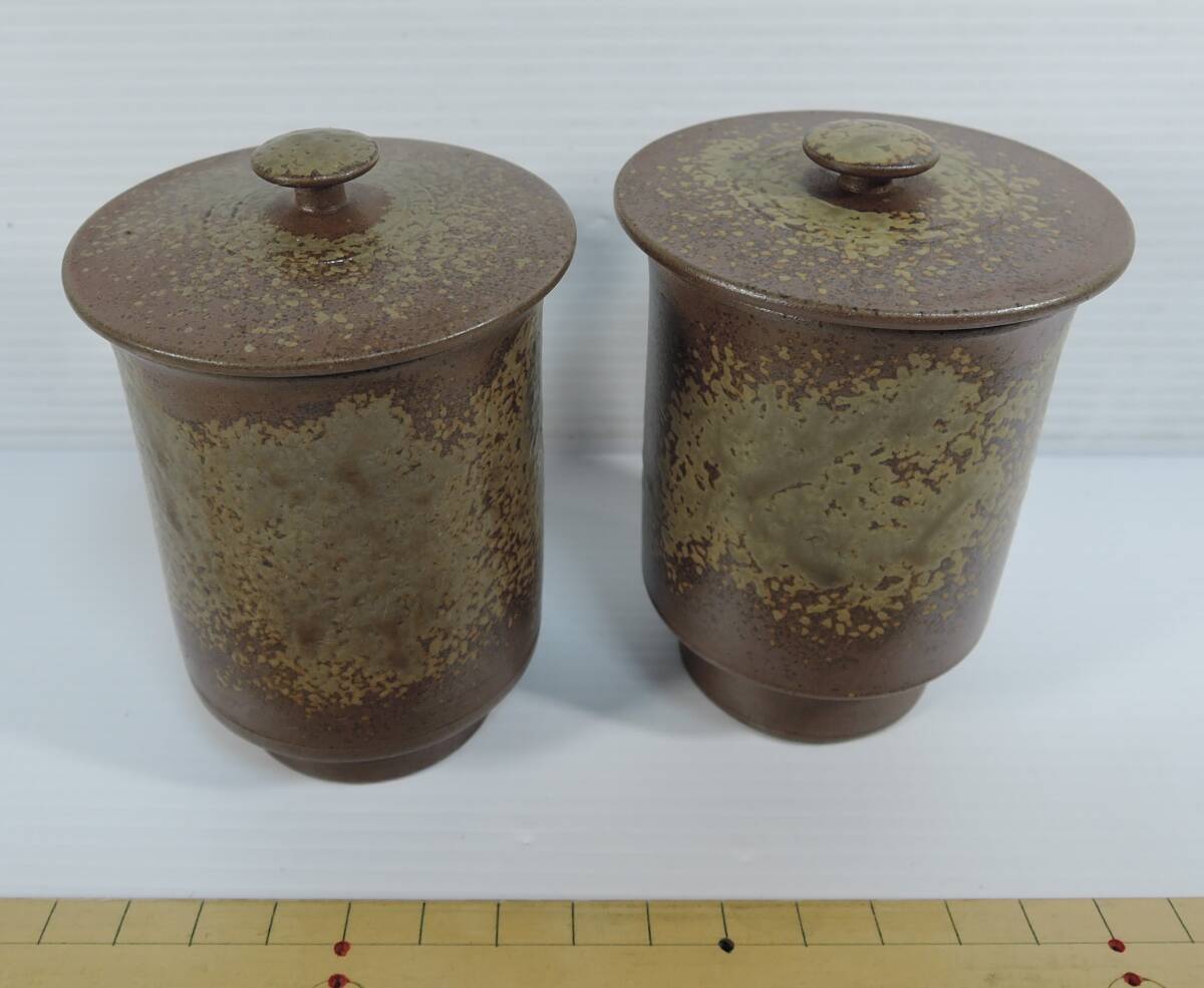 Yahoo!オークション - F08 備前焼 陶弘 湯飲み 蓋付き 2個 湯呑み
