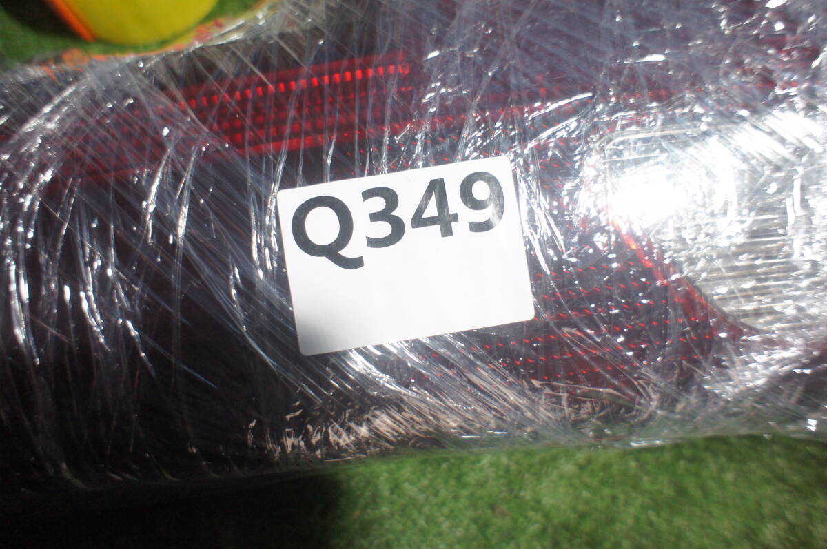 Yahoo!オークション - Q349 スバル レガシィ BH5 左右 テールランプ...