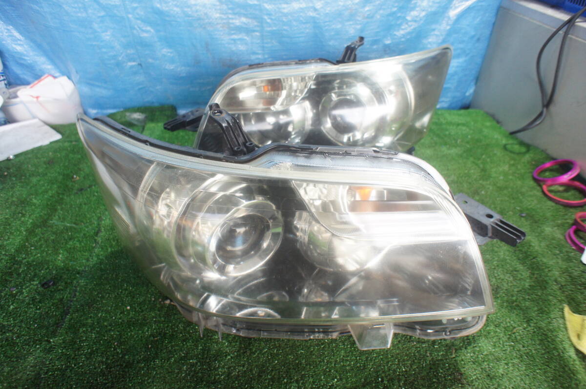 Yahoo!オークション - Q352 Q353 トヨタ カローラルミオン ZRE152N ヘ...