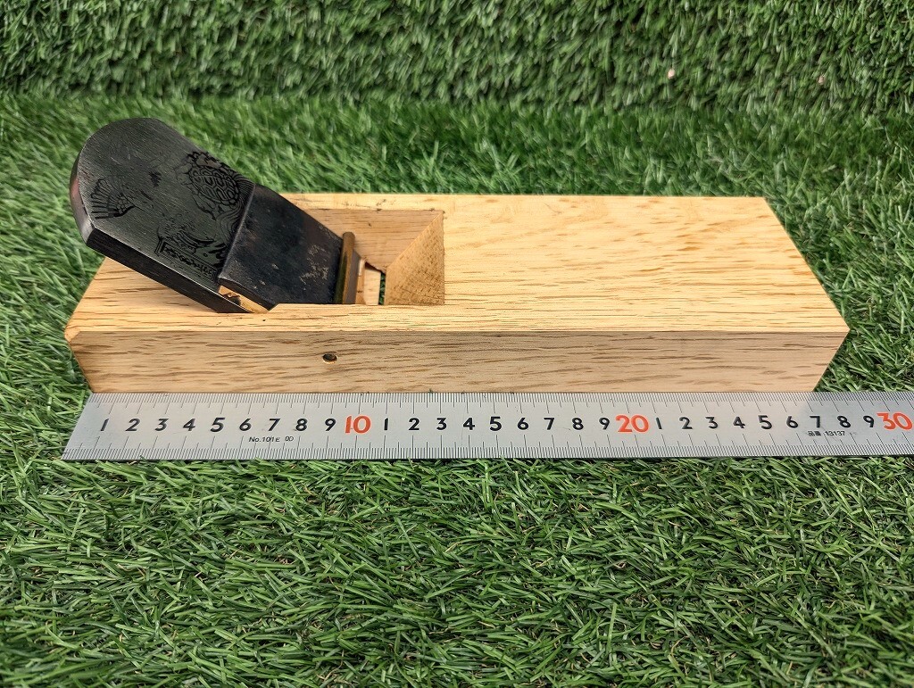 Yahoo!オークション - 未使用品 長期保管品 鉋 かんな 寸八 寸8 鶴亀正...