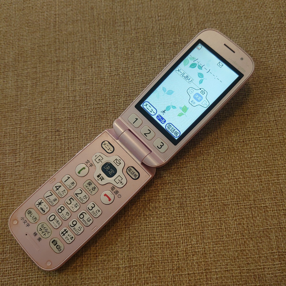 Yahoo!オークション - F-08C docomo ピンク