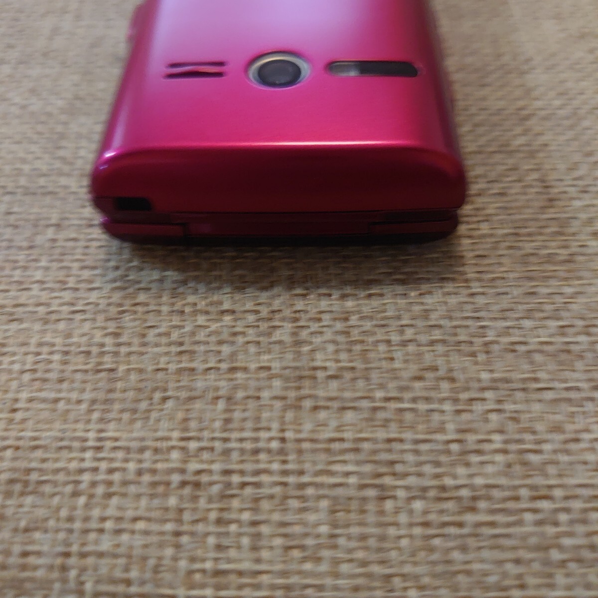 Yahoo!オークション - KYF38 au 赤