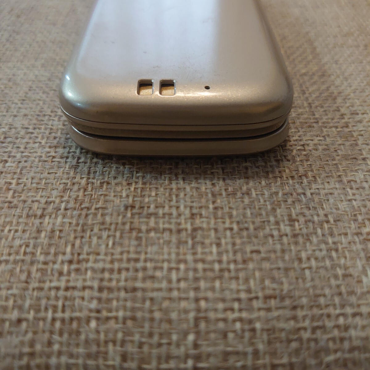 Yahoo!オークション - F-08C docomo ゴールド