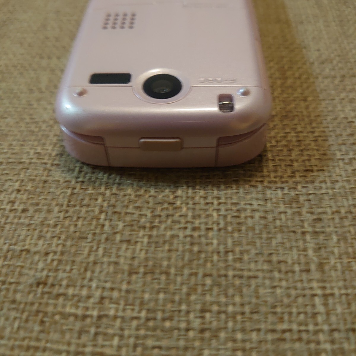 Yahoo!オークション - キズ無美品 F-08C docomo ピンク