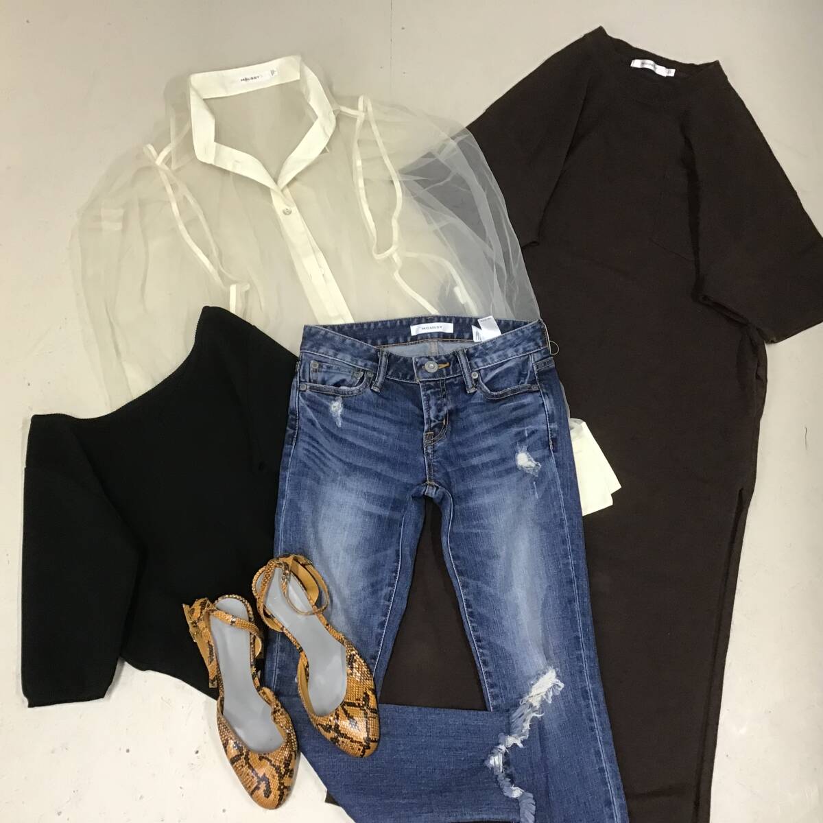Yahoo!オークション - GYDA AZUL EMODA などA187 MOUSSY MURUA SLY レ...