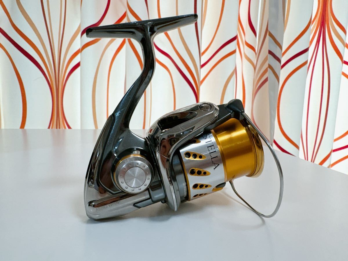 シマノ 07ステラ 2500S 付属品完備 SHIMANO STELLA日本製 MADE シマノ 07ステラ 2500S 付属品完備 SHIMANO STELLA日本製 MADE