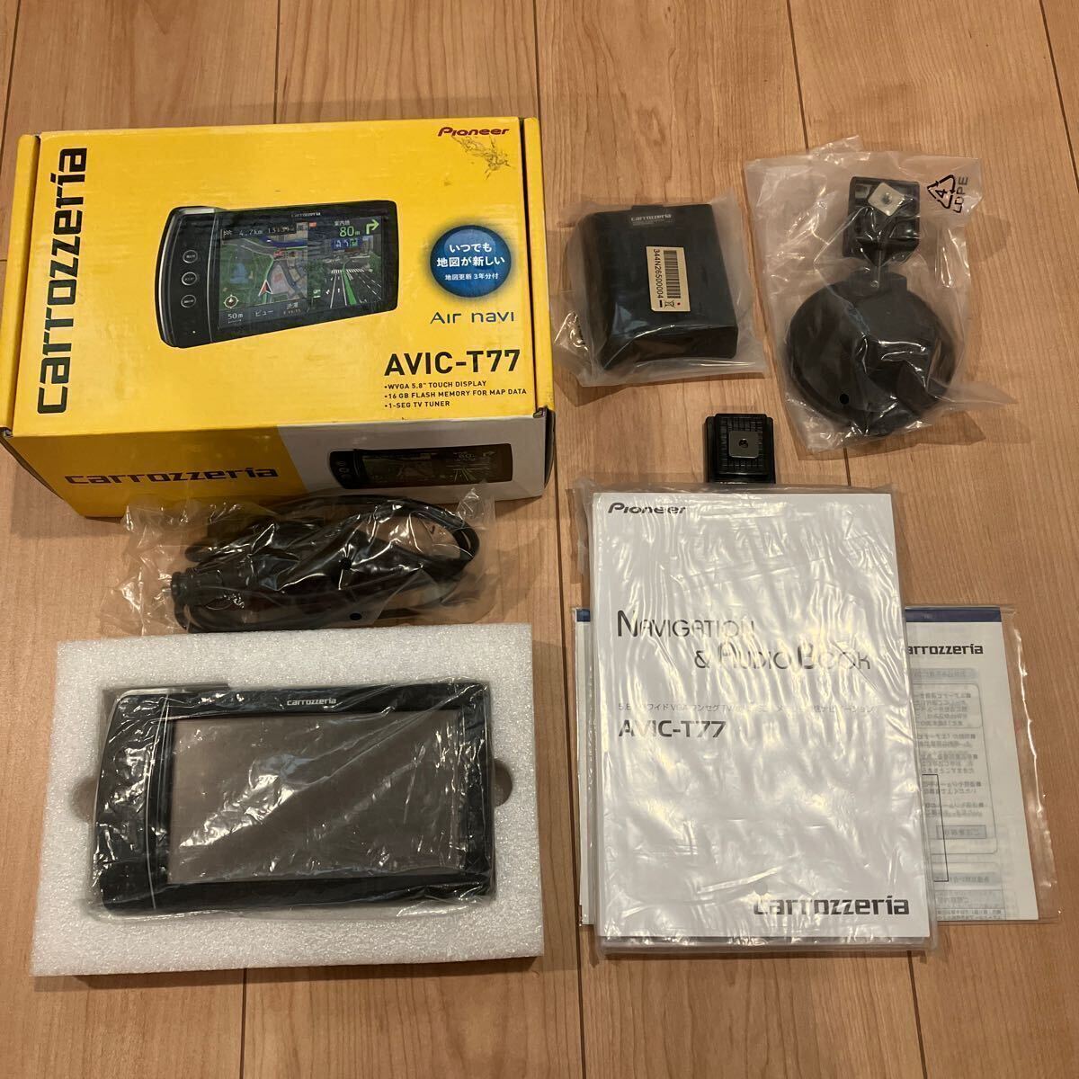 Yahoo!オークション - カロッツェリア エアーナビ AVIC-T77 中古 ジャ...