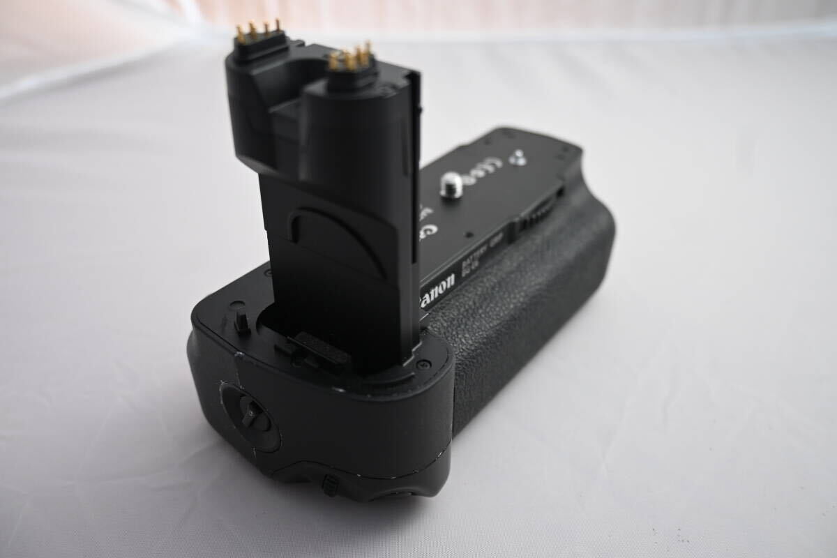 Yahoo!オークション - Canon キャノン 純正バッテリーグリップ BG-E6