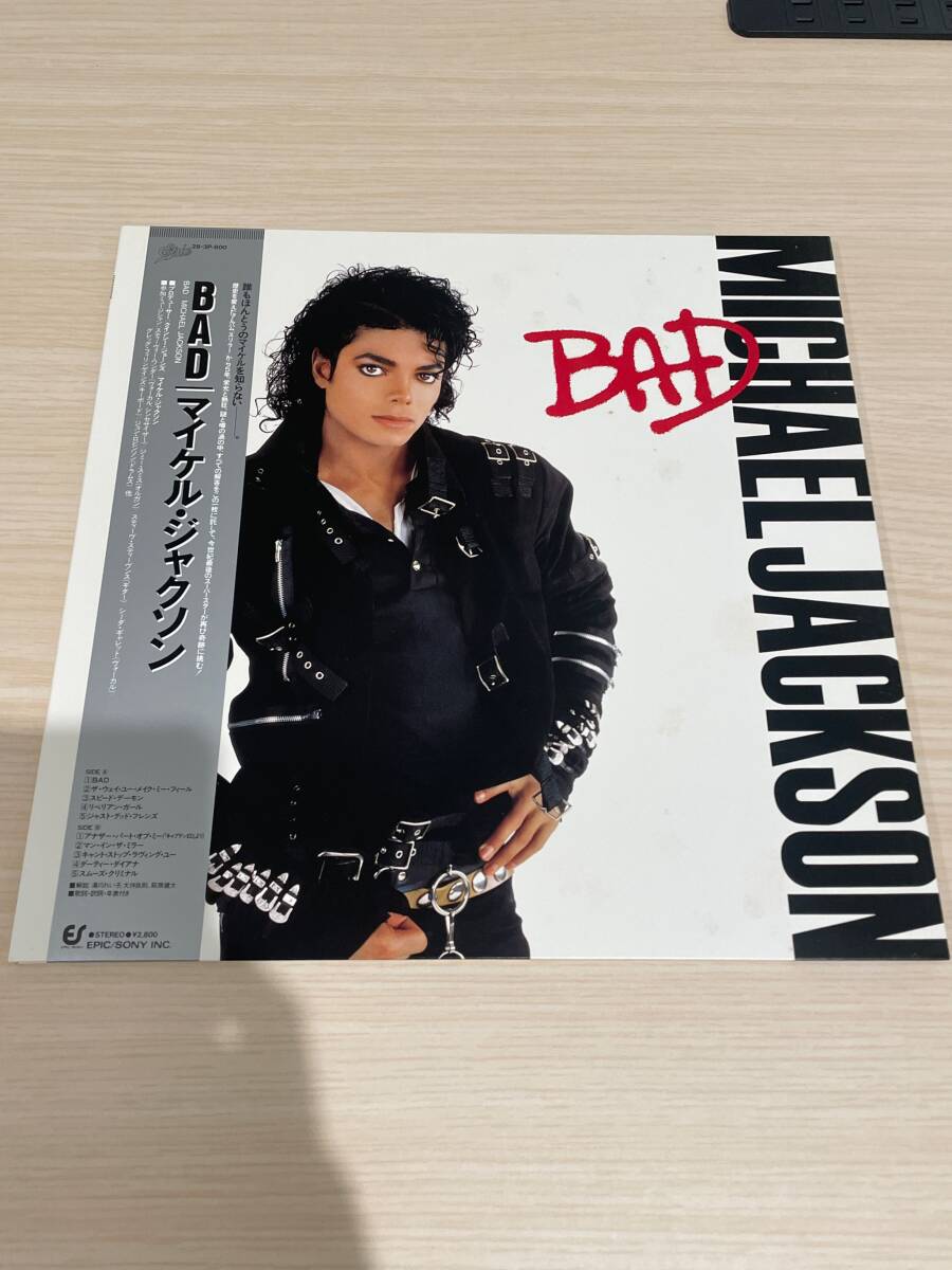 Yahoo!オークション - 1564【帯付き】マイケルジャクソン LP BAD バッ...