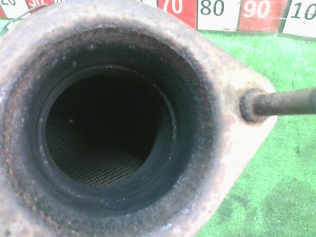 Yahoo!オークション - マツダ アテンザ 23E Sリミテッド GG3P 触媒 キ...