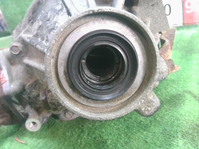 Yahoo!オークション - 三菱 ランサー GSR EVO4 エボ4 CN9A リアデフ デ...