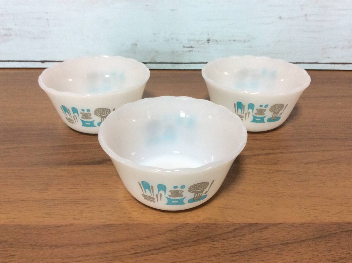 Yahoo!オークション - 【Mid-Glassware/R095/Fire King/Blue Heaven】...