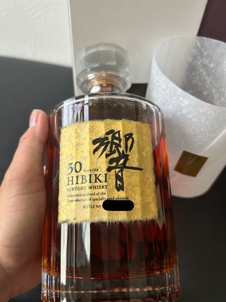 SUNTORY WHISKY 響30年(サントリー)｜売買されたオークション情報、yahooの商品情報をアーカイブ公開 - オークファン（aucfan.com）