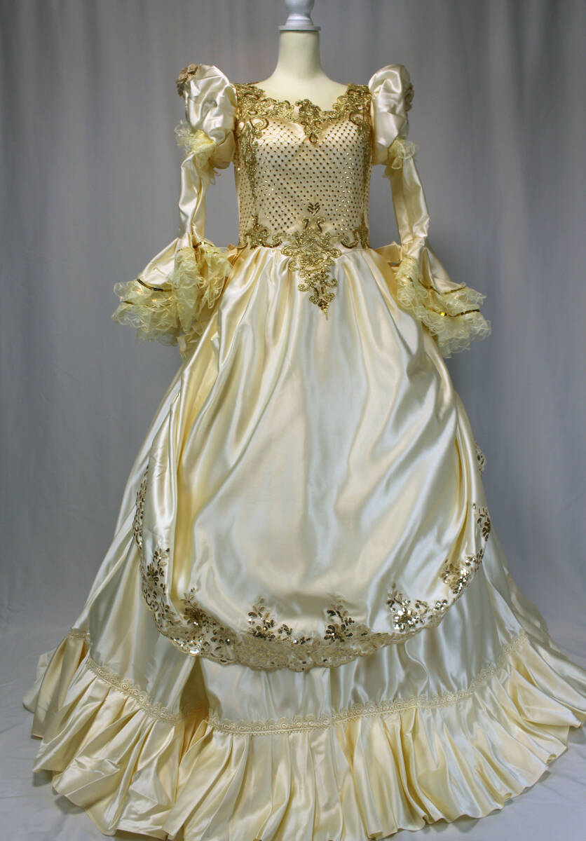 Yahoo!オークション - [d46] ウェディングドレス 19号～21号 カラード...