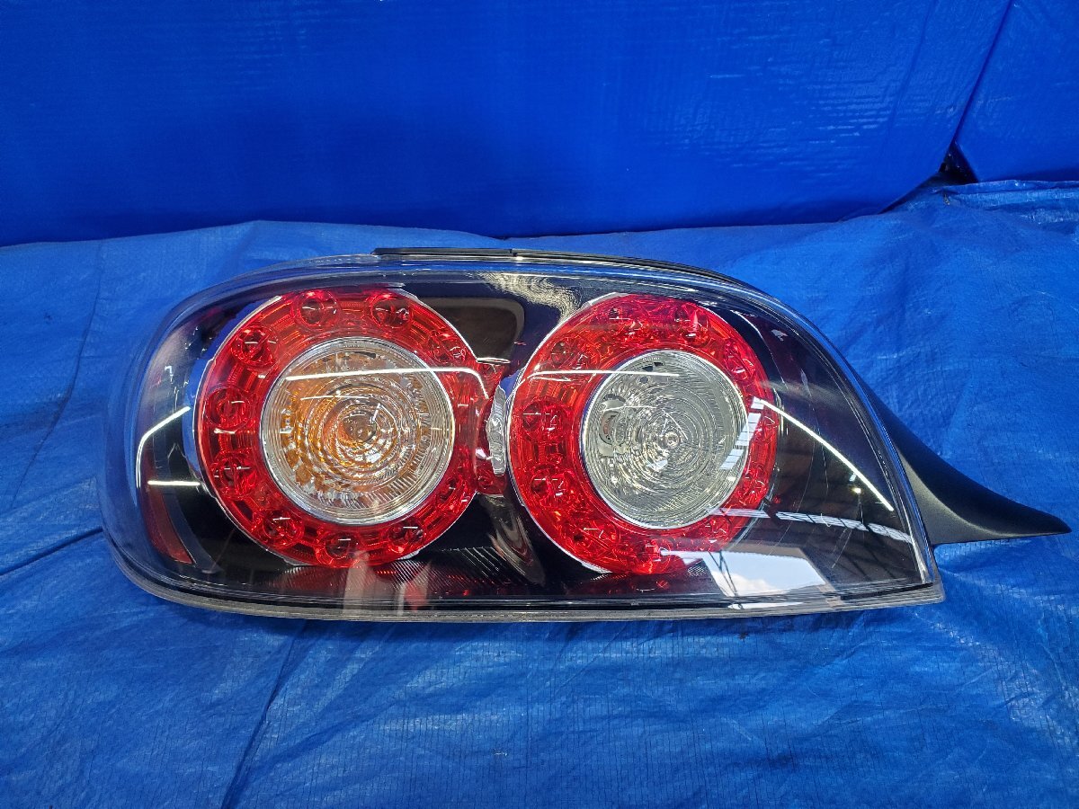 Yahoo!オークション - テールライト 左 LED RX-8 後期 ABA-SE3P