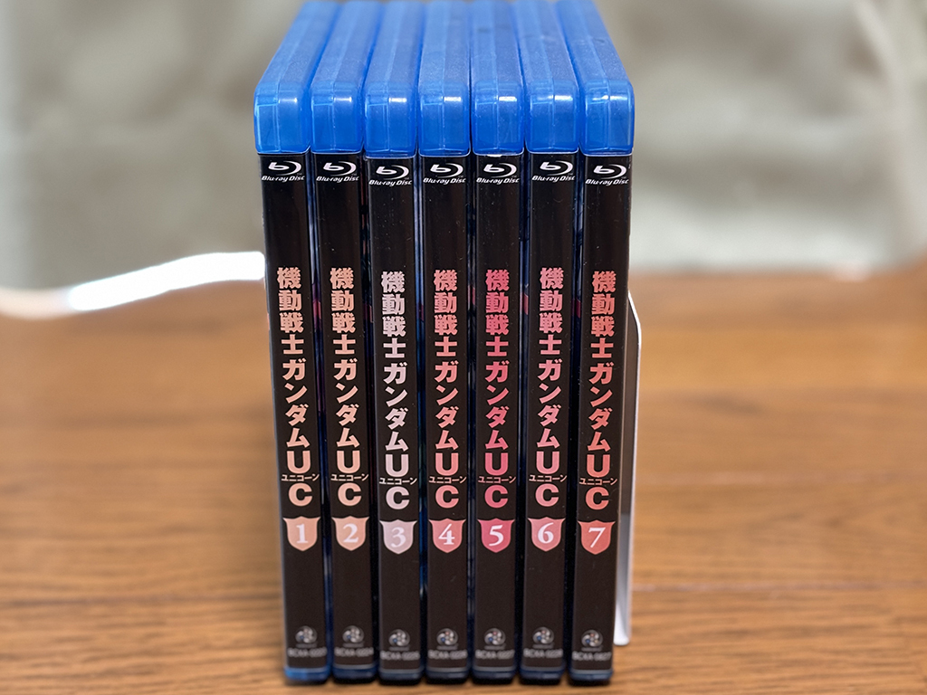 Yahoo!オークション - 機動戦士ガンダムUC Blu-ray 全巻セット