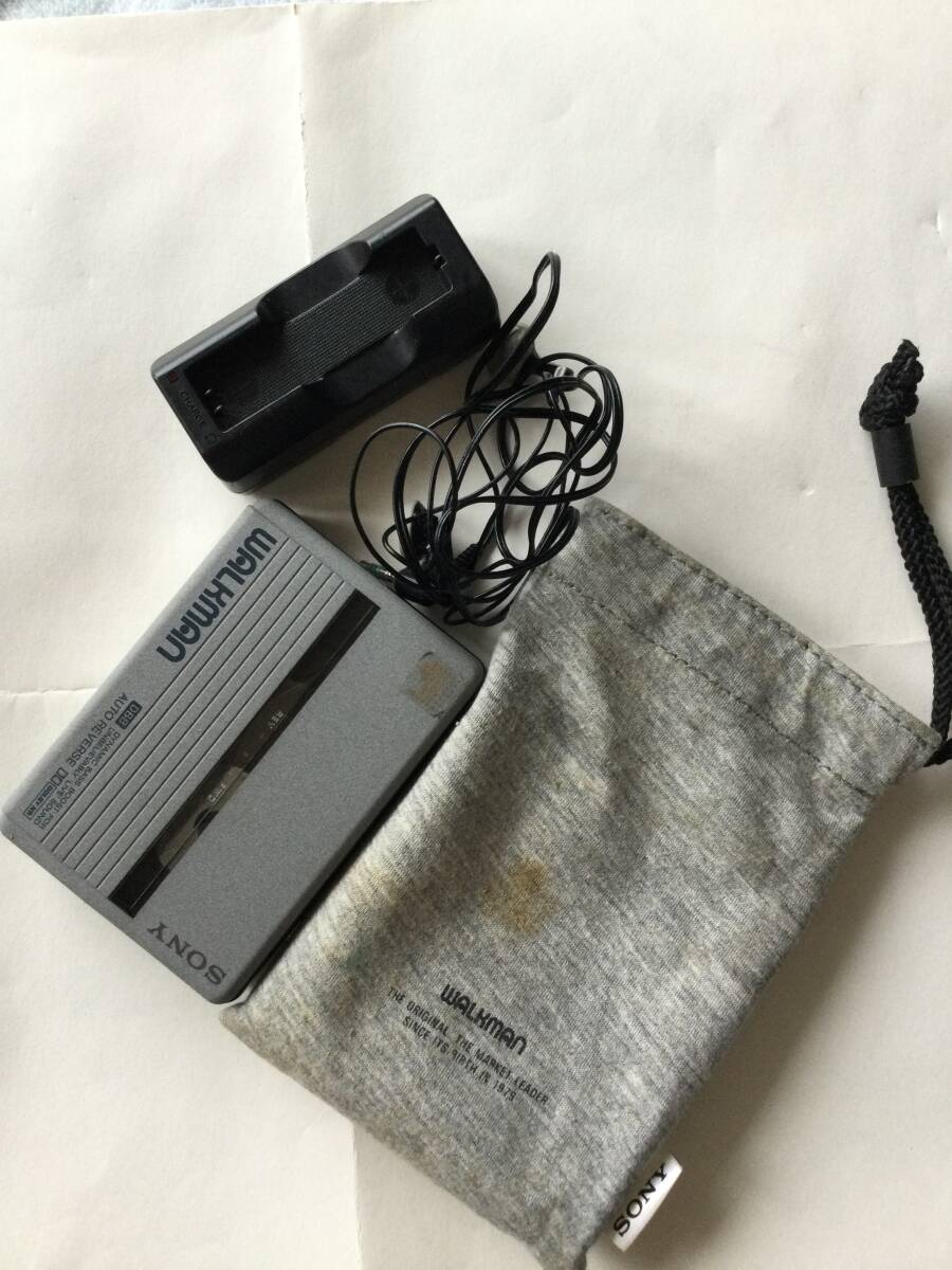 Yahoo!オークション - Sony walkman VM-503