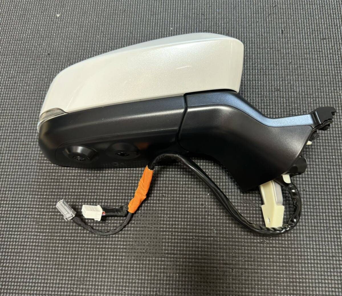 正常品 AAHH40 アルファード 右ドアミラー 87910-V2121 右サイドミラー カラー 089 AGH40 TAHA40 ヴェルファイア(ドアミラー)｜売買されたオークション情報 ...