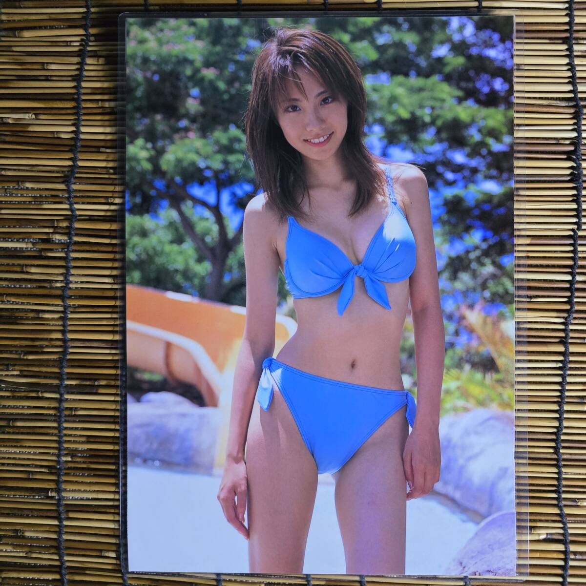 高品質厚手150μラミネート加工 山本梓 Real Blue 2002.12.1 水着 A4 雑誌切り抜き6ページ グラビアアイドル l70(タレント)｜売買されたオークション情報、yahoo ...