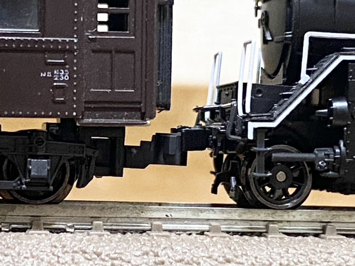 Yahoo!オークション - 【前方連結器使用可】KATO京都駅特製品 D51-840 ...