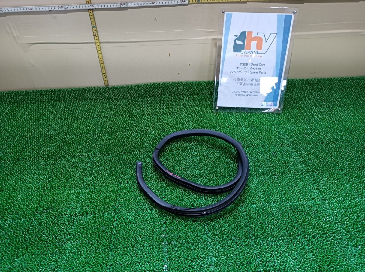 Yahoo!オークション - スバル リアドアガラス ウェザーストリップ 左 ...